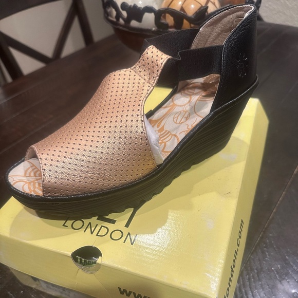 Fly London | Shoes | Fly London Tan And Black Wedge Shoes With ...